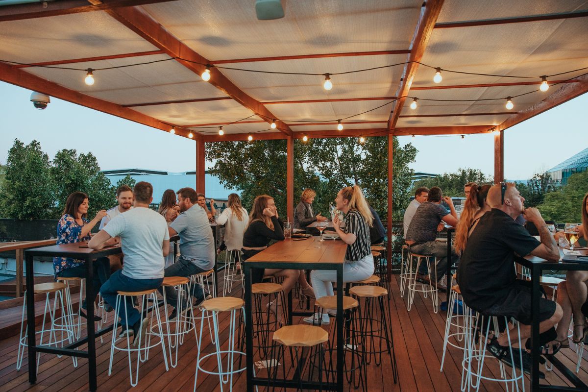 HI-LINE Rooftop Bar - Crown Perth